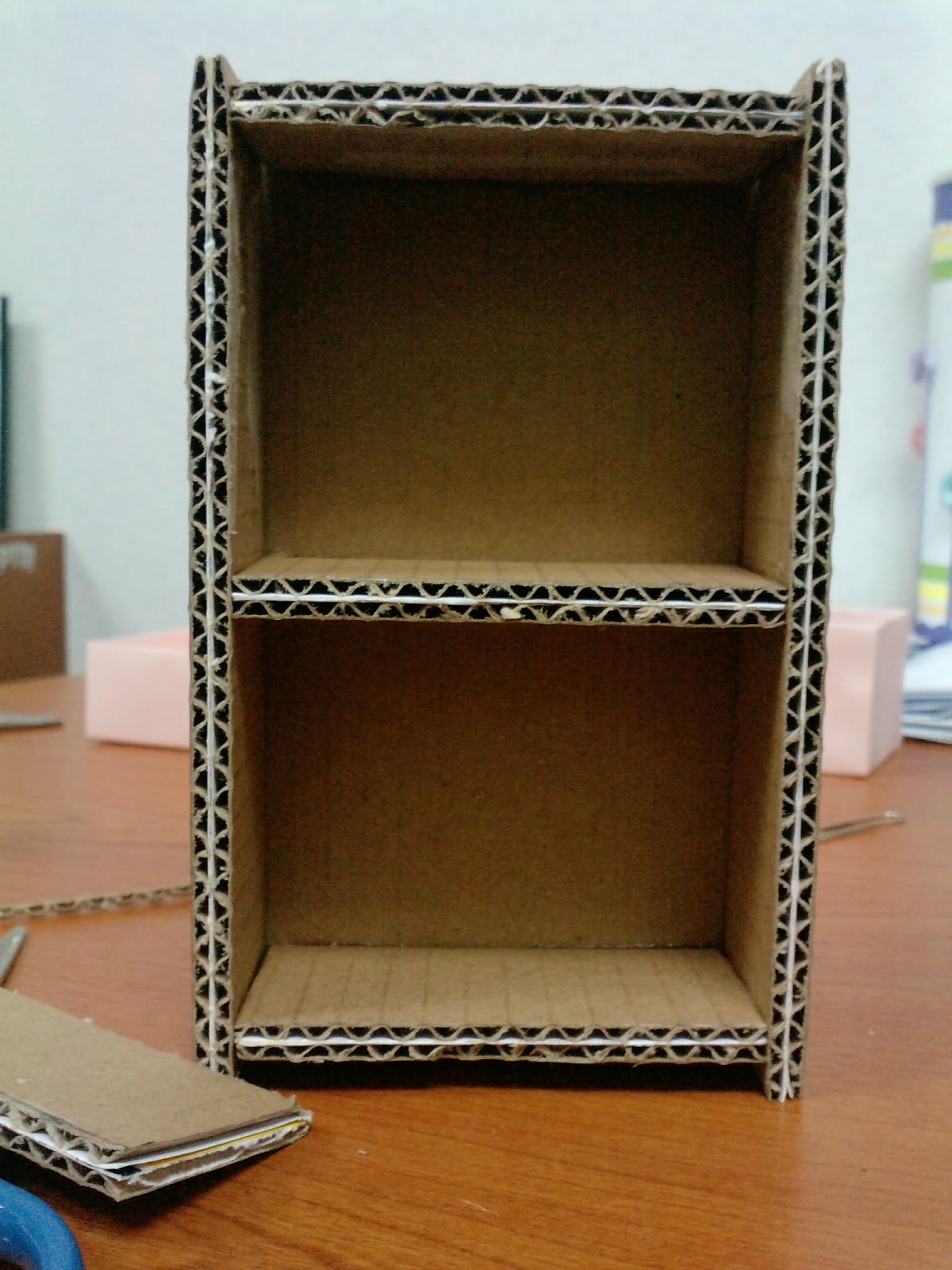 the Arts in me: mini bookshelf project
